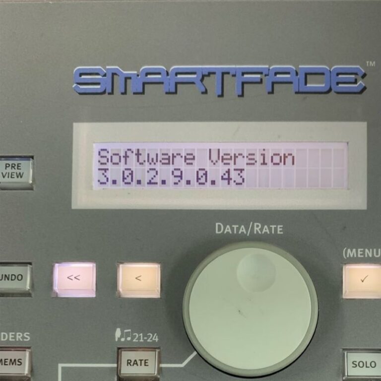 ETC SmartFade のポテンシャルを最大限発揮する【SmartSoft】 | 照明機材の盛り合わせ